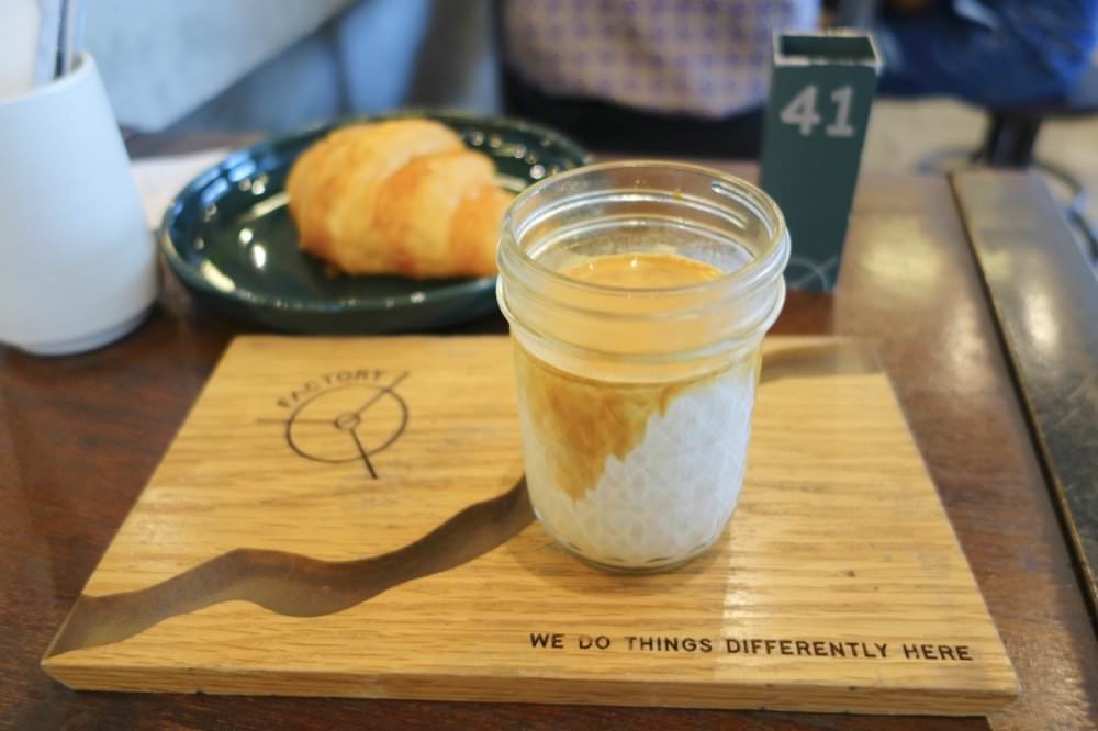 曼谷咖啡廳推薦｜Factory Coffee 泰國冠軍咖啡師香醇濃郁咖啡|曼谷BTS Phaya Thai美食景點 – Elsa旅遊親子生活